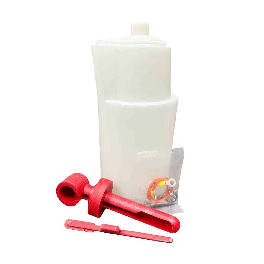 Chick and Quail Brooder (CBQ20 )- Replacement Water Bottle — Berry Hill